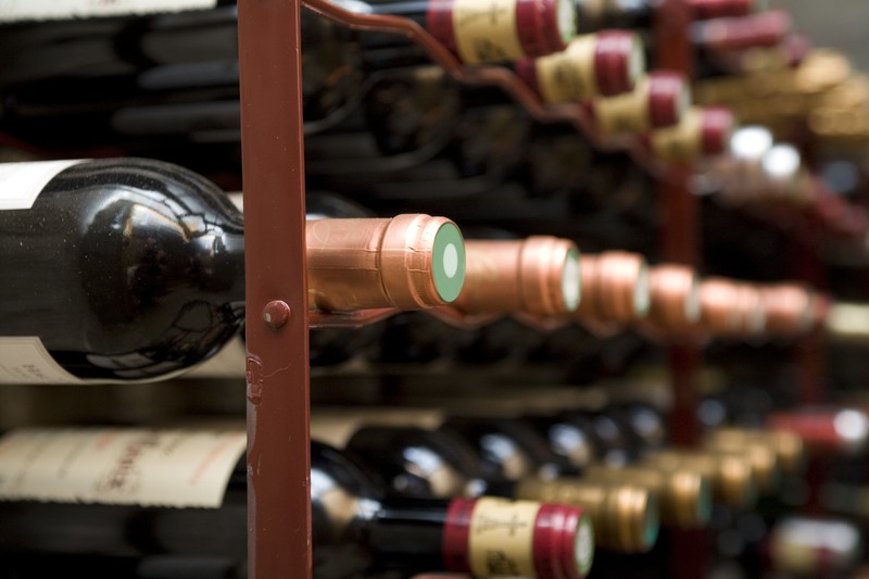 Dinner On A Budget: How To Buy An Extremely Cheap Bottle Of Wine ...