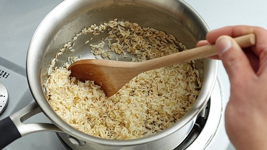 The Trick For Cooking Rice Perfectly Every Single Time Without Making A ...