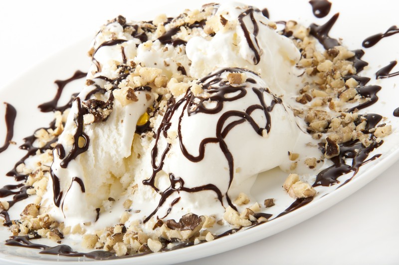 Make A Big Batch Of Soft Serve Ice Cream With Only Four Simple ...