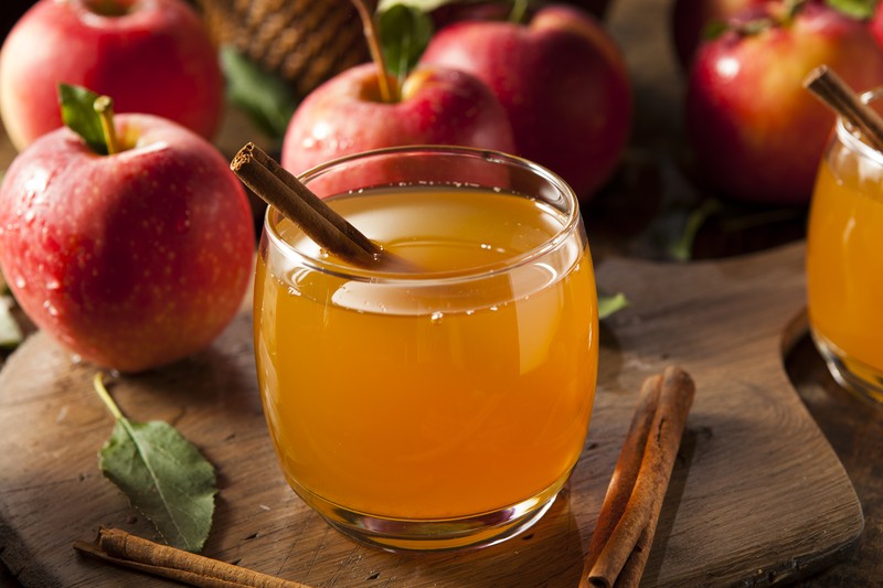Skip The Premade Stuff & Make This Delicious Apple Cider From Scratch ...