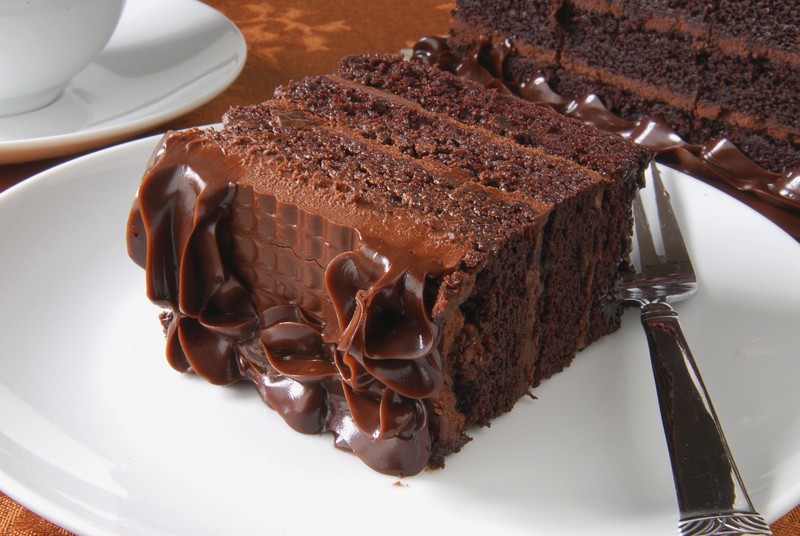 How To Make A Box Of Pre-Mixed Cake Taste Like It Was Homemade ...