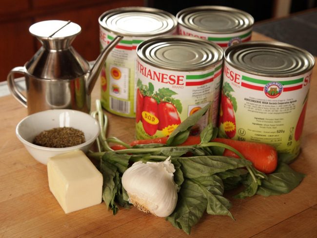 Skip The Italian Restaurant And Make This Truly Incredible Italian Red ...