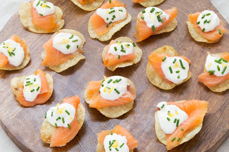 3 Ways to Serve Potato Chips at an Elegant Dinner Party | Recipe Station