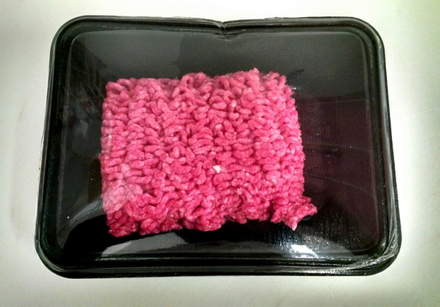 Why More People Are Forgoing Prepackaged Ground Beef | Recipe Station