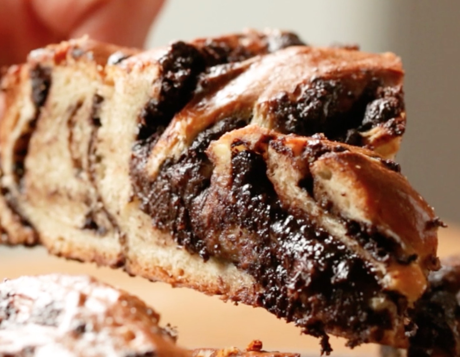The Simplicity Of This Braided Chocolate Bread Is Surprising | Recipe ...
